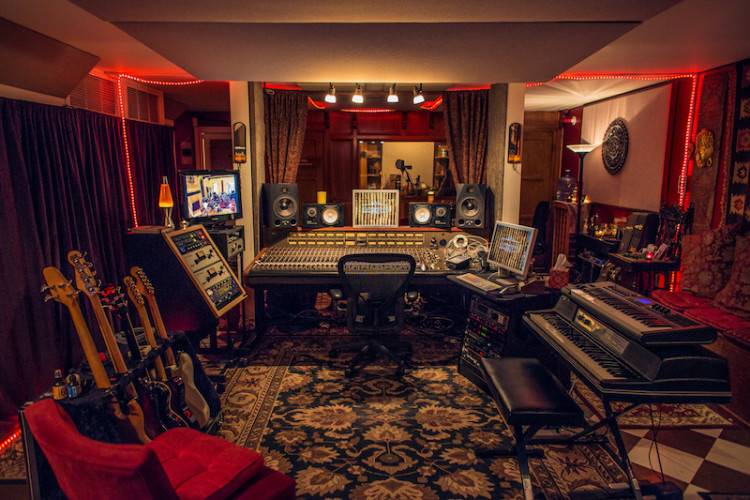 Intervista: Marco Sonzini, l’Italia a Los Angeles | Audiofader ...