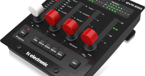 Tc Electronic DVR 250-DT, riverbero virtuale con controller hardware ...