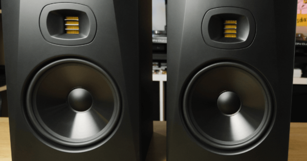 Adam T8V Test – Quando la voce si fa grossa! | Audiofader ...