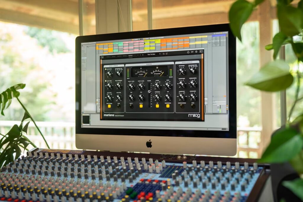 Moog Mariana, il nuovo software Bass Synthesizer | Audiofader ...
