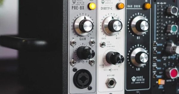 Pope Audio Pre-BX: il preamp con Baxandall per serie 500 – Recensione ...