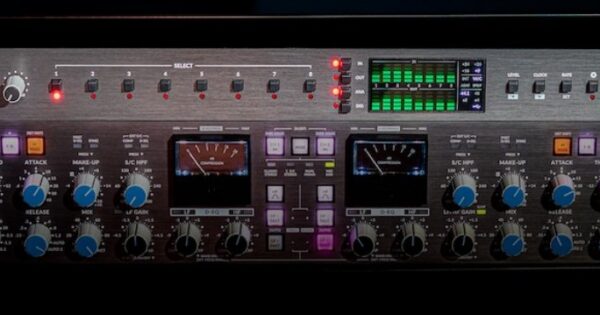 Solid State Logic ALPHA 8: convertitore AD/DA con interfaccia USB – Focus | Audiofader ...