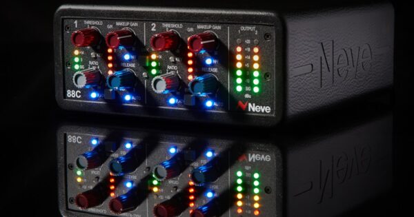 Neve 88C, la dinamica delle console VR e 88R – Review | Audiofader ...